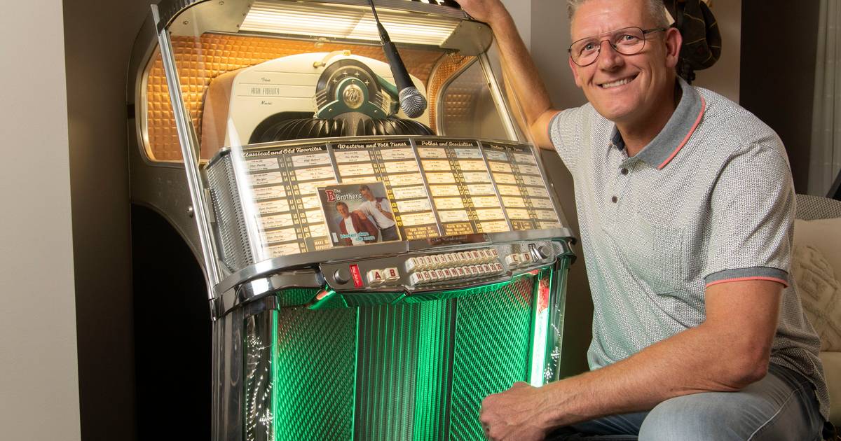 Zanger René uit Almelo haalt oude hit uit de mottenballen voor het ...