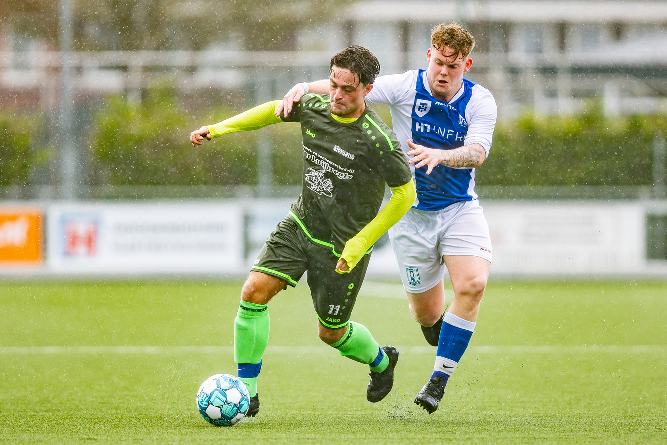 Blessuretijdspektakel bij Montfoort, toeschouwer vervangt arbiter en ...