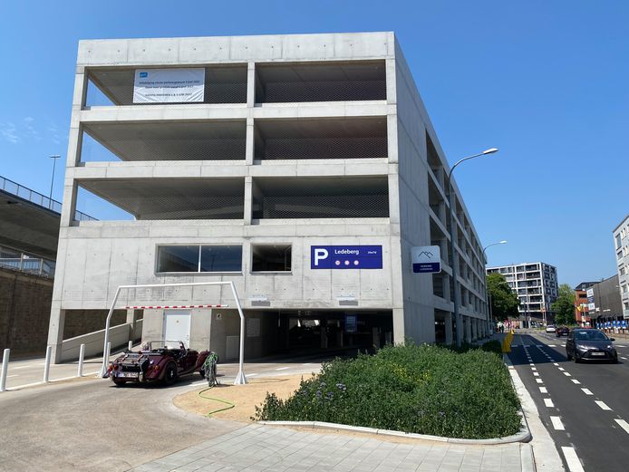 Bewoners, bezoekers en bewonderaars vinden meteen hun weg naar nieuwe ...