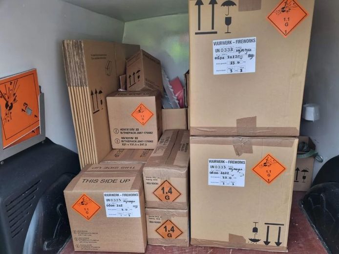 Politie doet ‘explosieve vondst’ in Lent: 22-jarige man aangehouden die heel huizenblok had ...