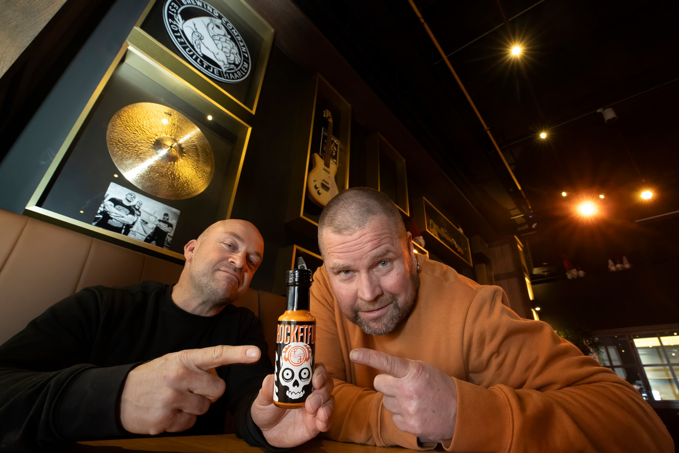 Band Peter Pan Speedrock is van stevige muziek en nu ook van pittige ...