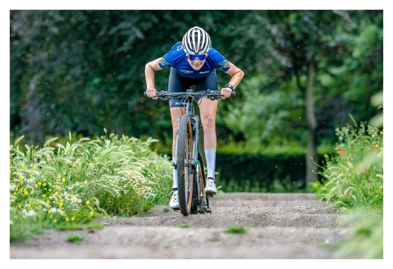 Nele De Vos rijdt BK in eigen Lokeren: “Dit moet het mooiste uur uit ...