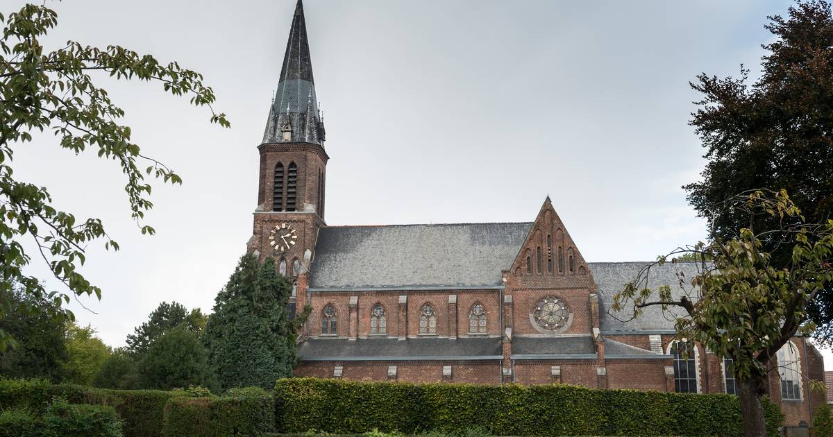 Gezocht: nieuwe invulling voor kerken Blaasveld en Tisselt | Willebroek ...