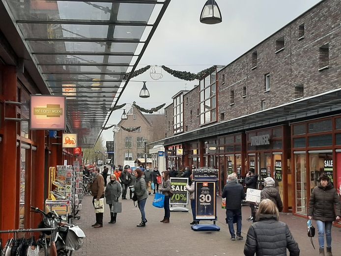 ‘Goirle, spring in het gat van de winkeliers en steek geld in het ...