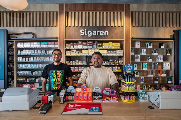 Den Haag denkt aan stop op nieuwe tabakswinkels, nu supermarktverbod ...