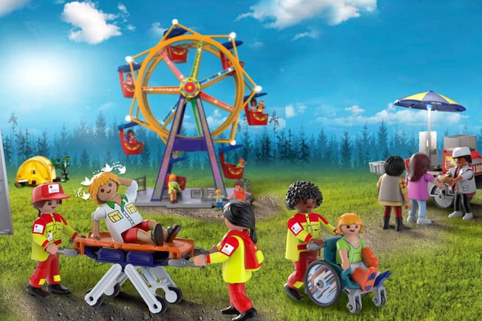 Rode Kruis Deinze lanceert nieuwe sticker met Playmobil-figuurtjes ...