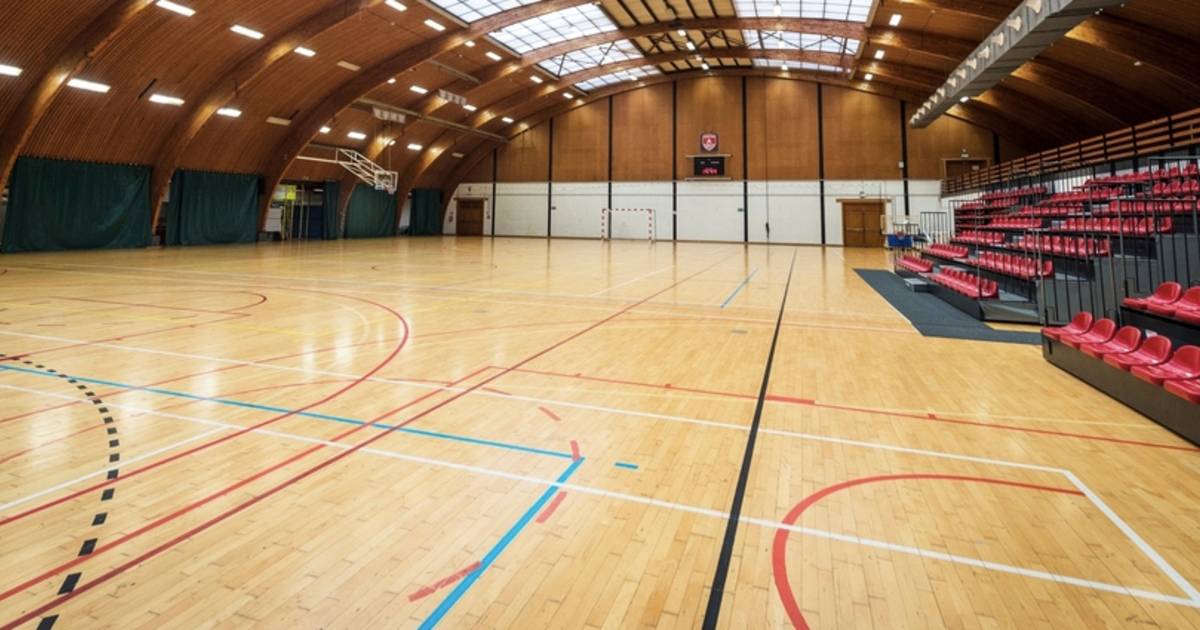Waar rook is, is... niet altijd vuur: sporthal De Rode Loop test ...