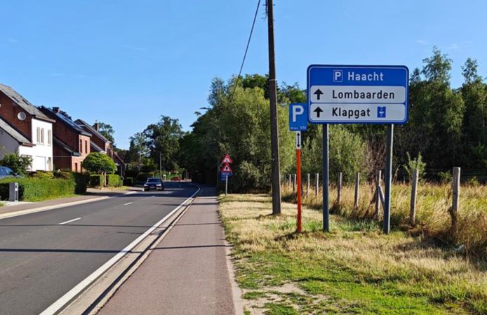 Vernieuwde bewegwijzering naar parkings in Haacht | Haacht | hln.be