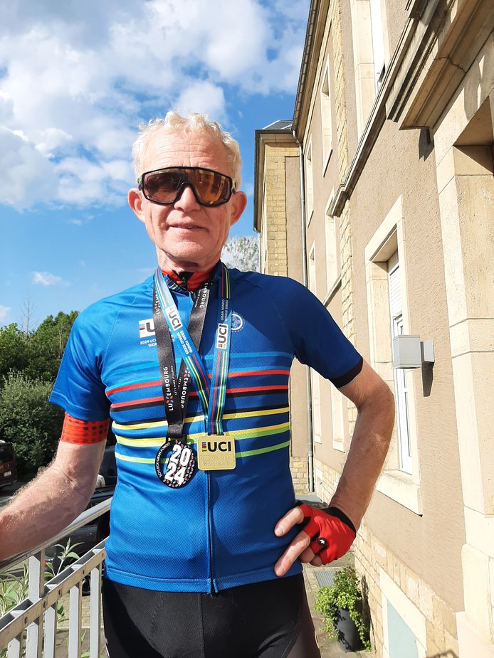 Ferdi (72) pakt goud in Schleck-wielerevenement: “Alle bevoorrading ...