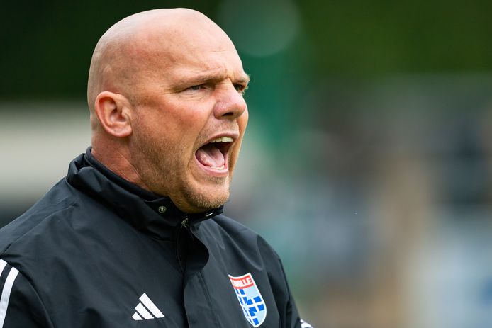 Dit is hoe Johnny Jansen PEC Zwolle naar zijn hand wil zetten: ‘Wil ...
