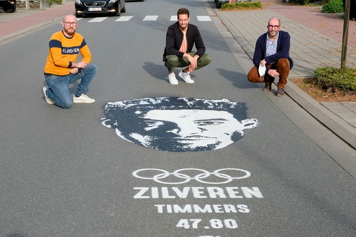 Afscheidnemende Pieter Timmers krijgt origineel welkom in Humbeek. “We ...