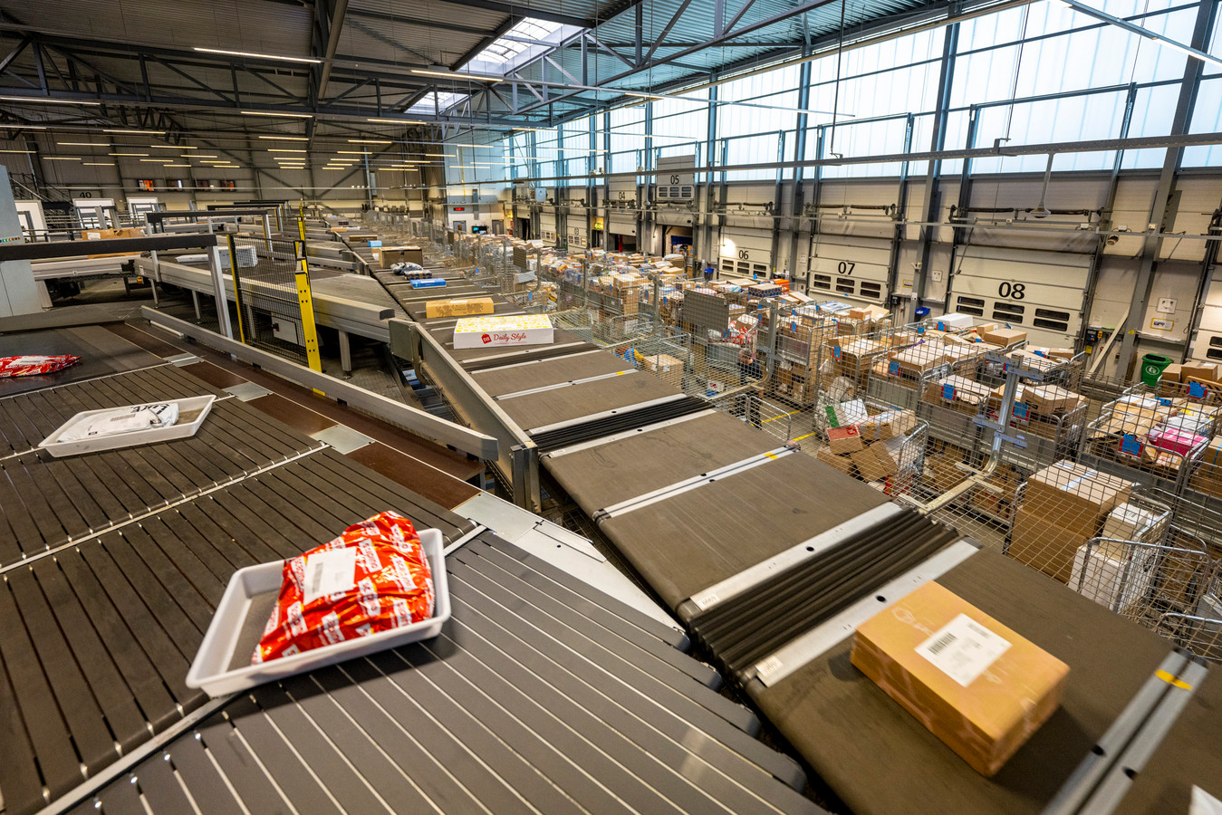 We bestellen er flink op los met Black Friday, Kerst en Sinterklaas ...