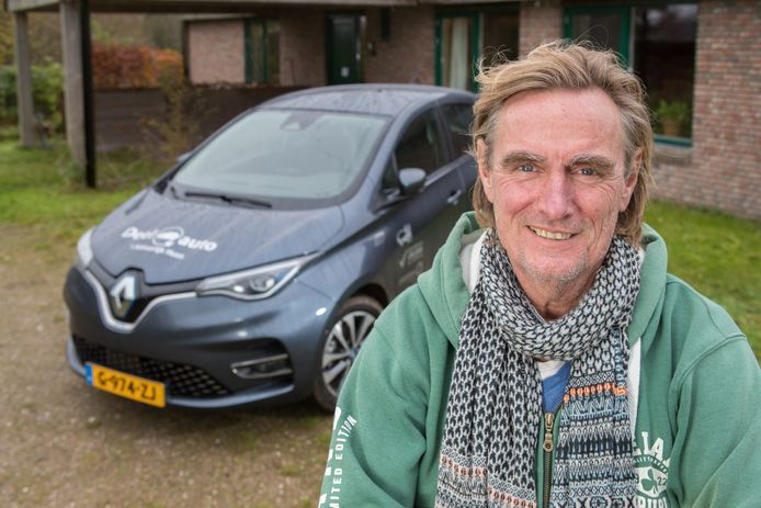 Harrie uit Raalte kan auto bij zijn huis niet altijd zomaar gebruiken ...