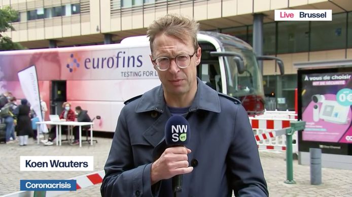 VRT-journalist Koen Wauters geeft lezing over boek ‘Mijn vader was ...