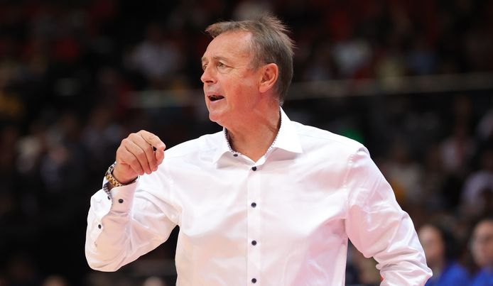 Valéry Demory na jaar al ontslagen als bondscoach van de Belgian Cats ...