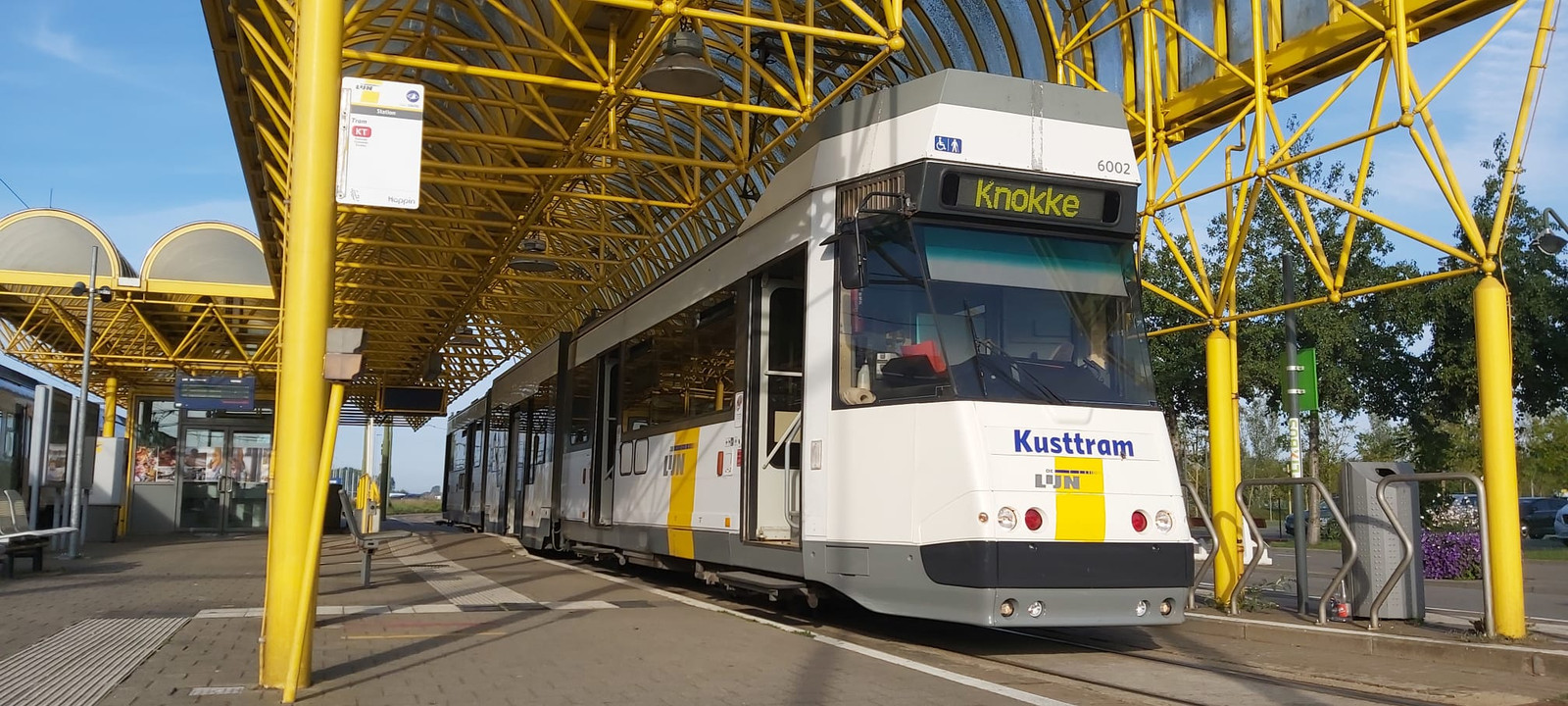 Definitief afscheid van een icoon: na 40 jaar geen oude kusttrams meer ...