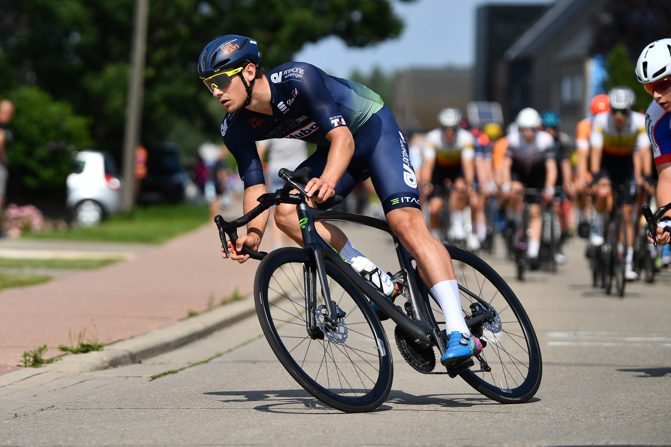 Tuur Dens is provinciaal kampioen bij de beloften: “Het was een koers ...