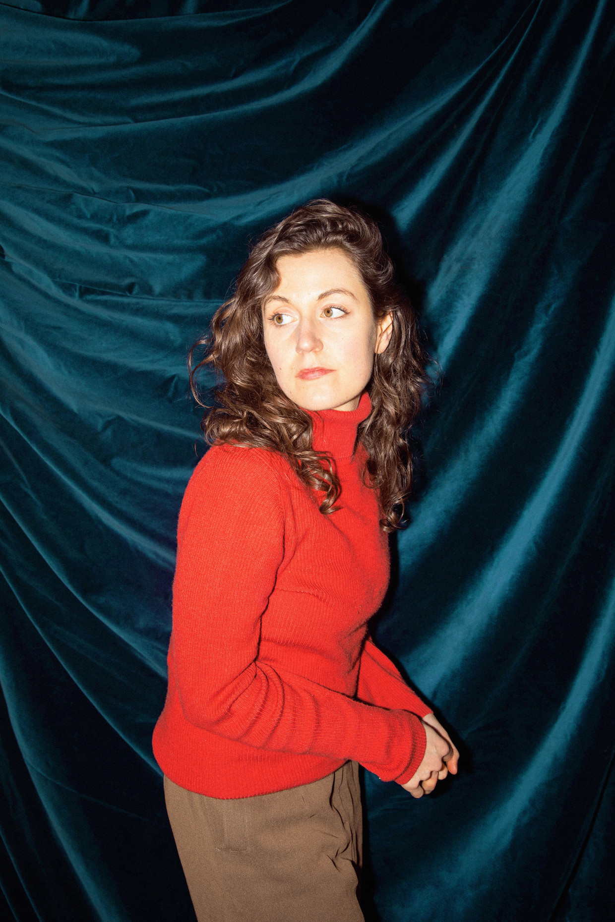 Singer-songwriter Tessa Rose Jackson maakt sterke herstart als Someone