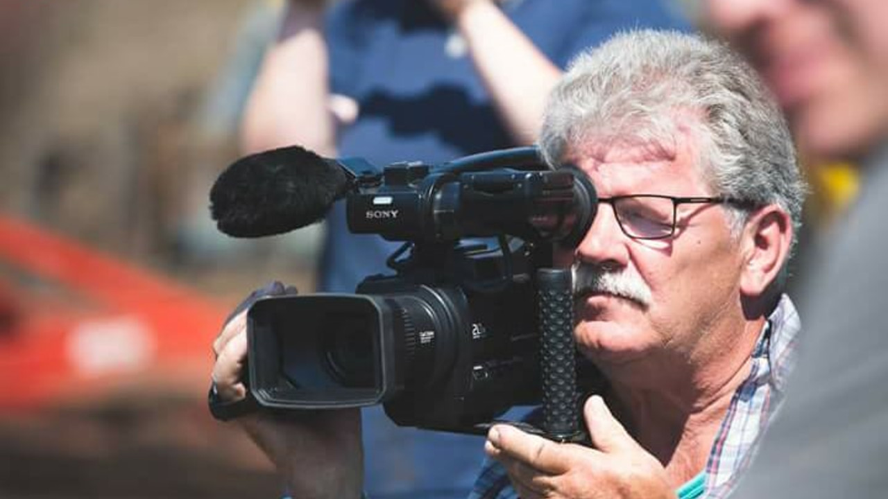 Johan legt 51 jaar lang alles in Den Ham op beeld vast en sterft ...