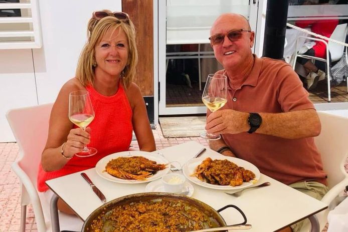 Gepensioneerden Benny en Chantal kiezen voor goed(koper) leven in ...