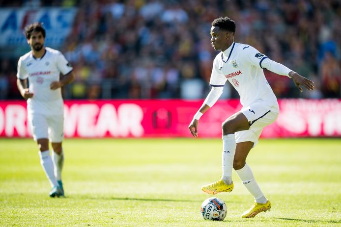 Mazzu durft dan toch systeem te wijzigen, Hoedt lijkt het kind van de ...