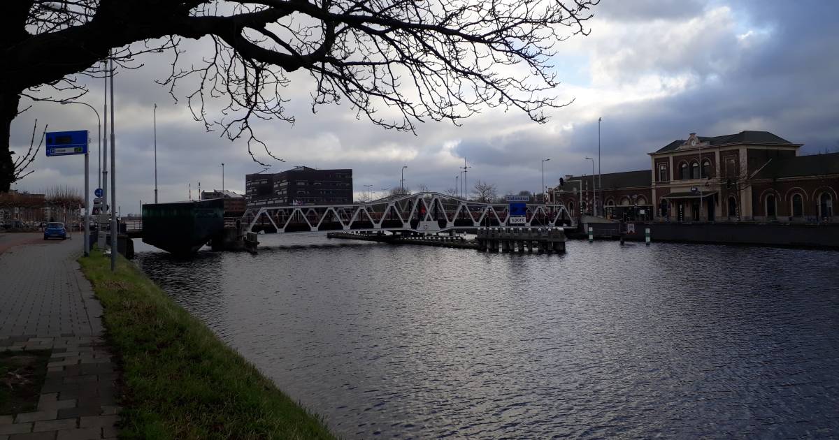 Tijdelijke loopbrug vervangt vanaf september Stationsbrug Middelburg ...