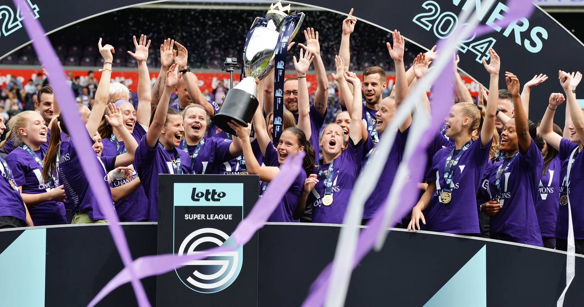 RSCA Women-coach Dave Mattheus opgelucht na behalen titel: “Veel bloed ...