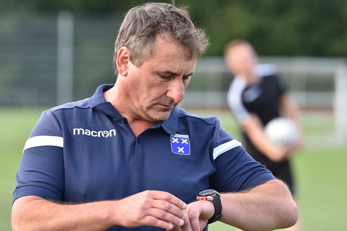 Pippy Pruymboom (Wieldrecht) stopt helemaal als trainer: ‘Vaker met ...