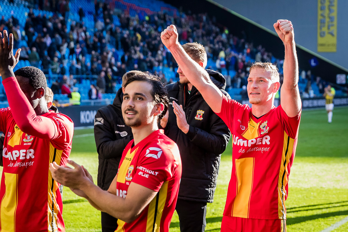 Koelbloedigheid, gogme én unicum in Gelredome: GA Eagles zorgt voor ...