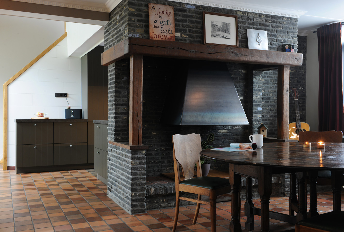 Makelaar kleeft 550.000 euro op het huis van Erika en Bart: “Stijl van ...