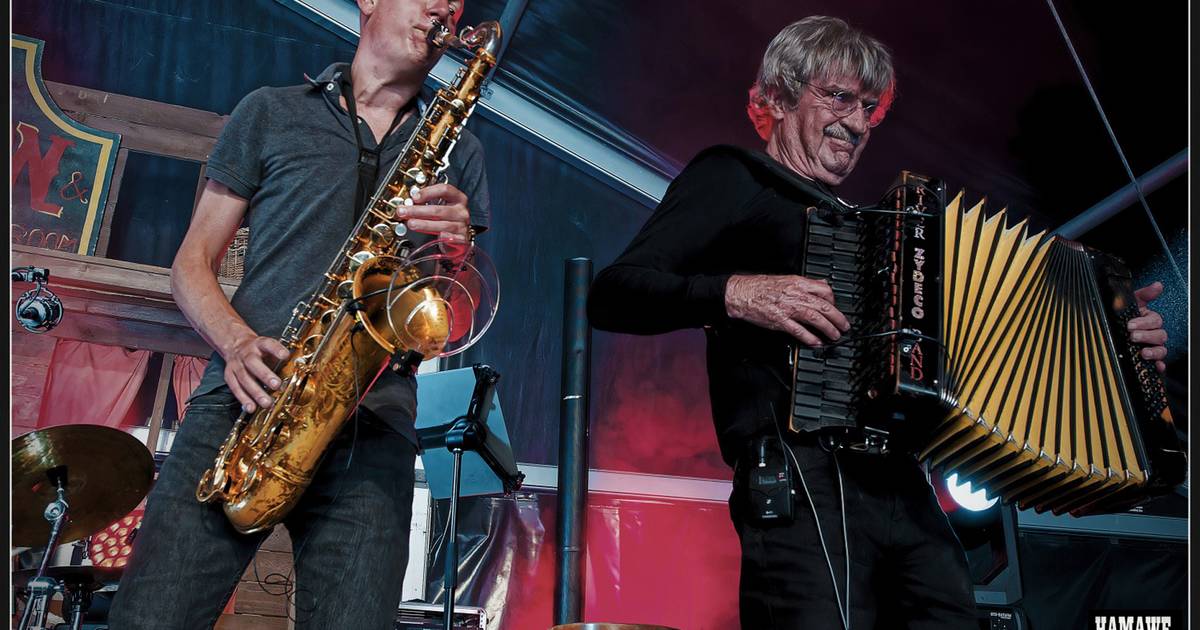 Zydeco-muzikant Jo van Strien (80): ‘Zolang ik mijn riedels kan maken ...