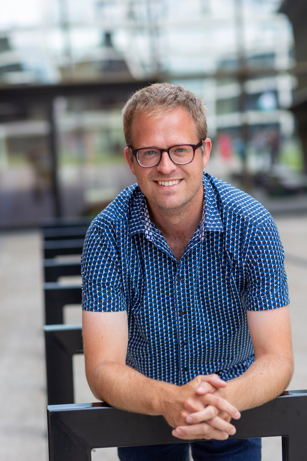 “Opbrengst bedrijfsbelasting is véél hoger dan gezegd”: Vooruit scherp ...