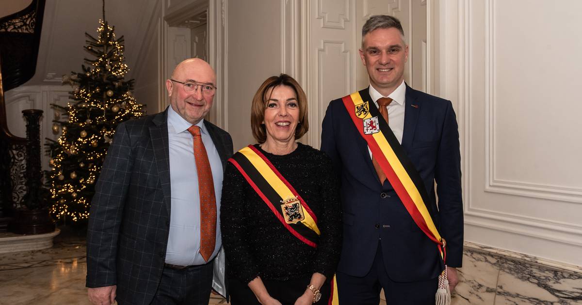 Tom Van Keymolen (50) legt alvast eed af als nieuwe burgemeester van ...