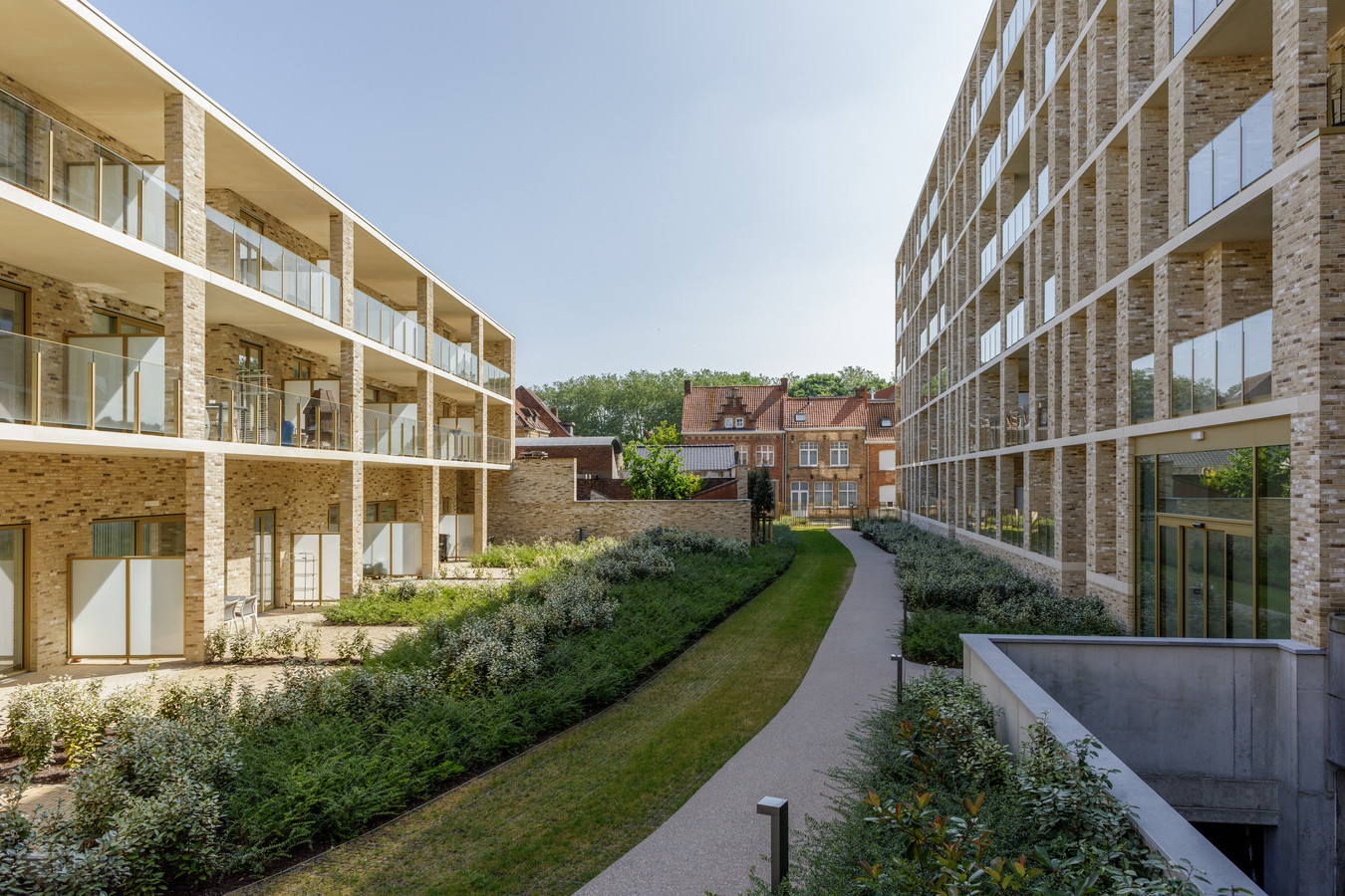 HelloHelp zorgt ervoor dat ouderen ook in Ieper langer thuis kunnen ...