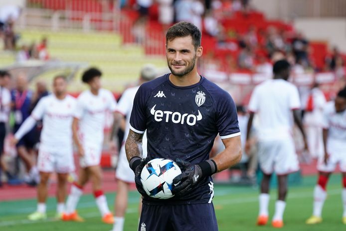 Willem II dicht bij akkoord met oud-keeper van Anderlecht en AS Monaco | Tilburg | AD.nl