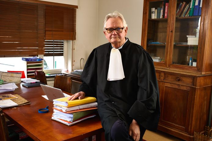 Dominique is 81 en werkt nog als advocaat: “Mijn eerste pensioen heb ik ...