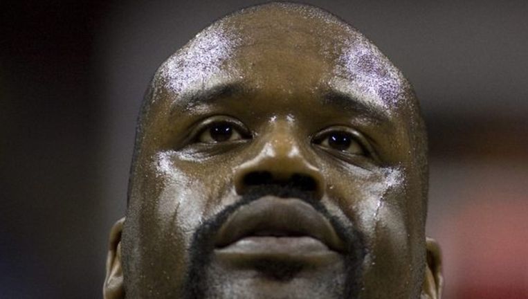 Duimoperatie houdt Shaquille O'Neal weken aan de kant | De Morgen