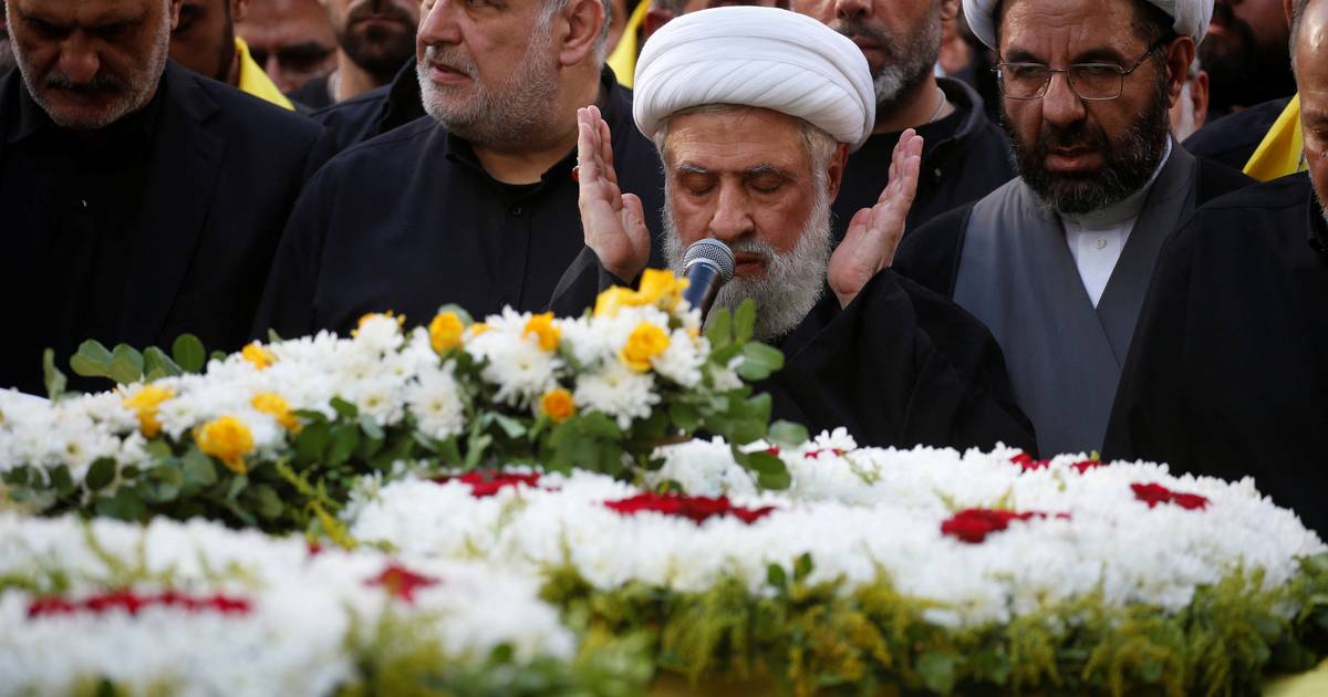 TERUGLEZEN MIDDEN-OOSTEN. Hezbollah kondigt “nieuwe fase” in strijd met ... TERUGLEZEN MIDDEN-OOSTEN. Hezbollah kondigt “nieuwe fase” in strijd met ...