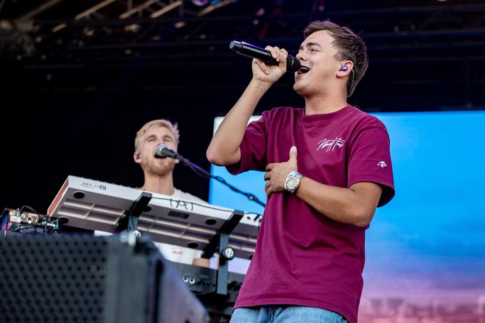 Met dit nummer vestigt Flemming record in Top 40 | Muziek | AD.nl