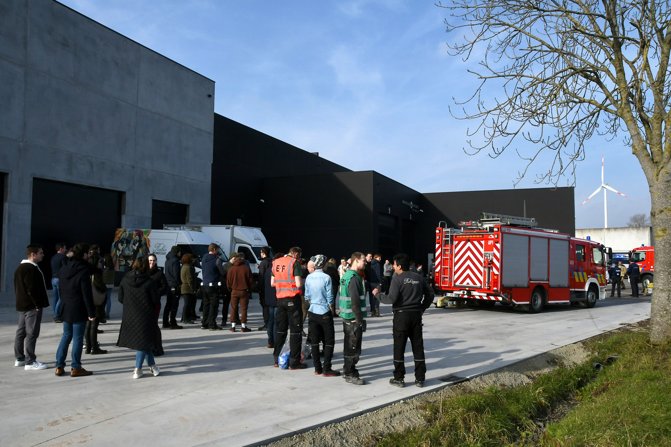 50 mensen geëvacueerd na incident met salpeterzuur bij Muylle-Facon ...