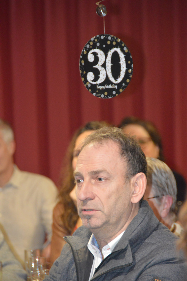 Oudste floorballclub Stimulo Denderleeuw houdt geslaagde viering voor ...