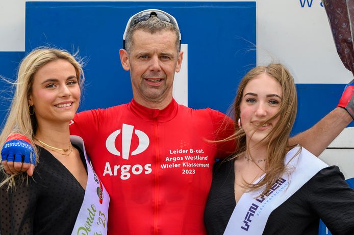 Wielerfanaat Erwin van Dam is trots op de Westlandse criteriums: ‘Het ...
