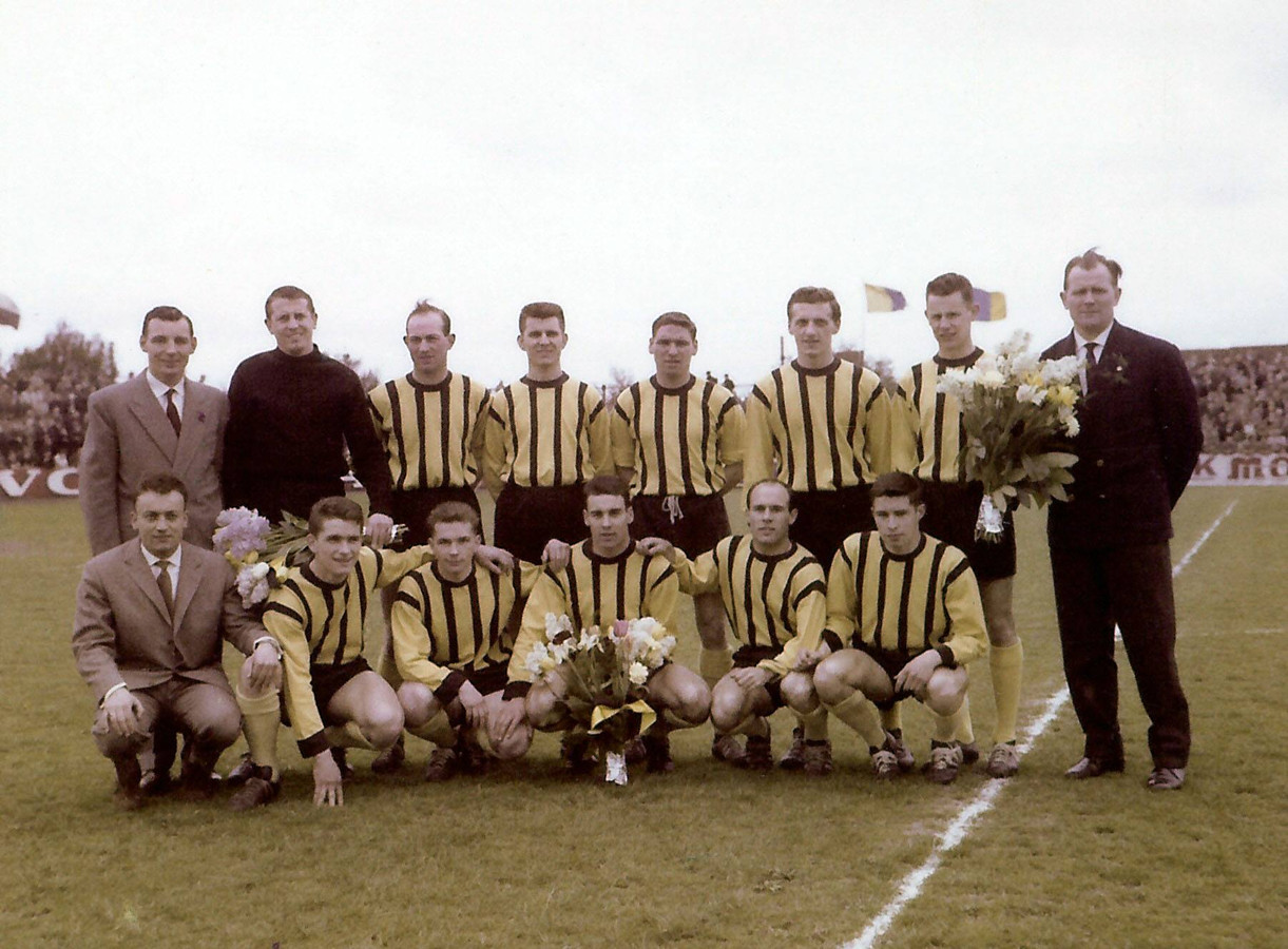 Frans Schellens (86) debuteerde exact zeventig jaar geleden voor ...