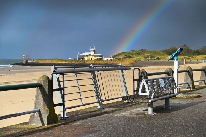 Clasien is boos, want ze wil die nieuwe reling op de Boulevard in ...