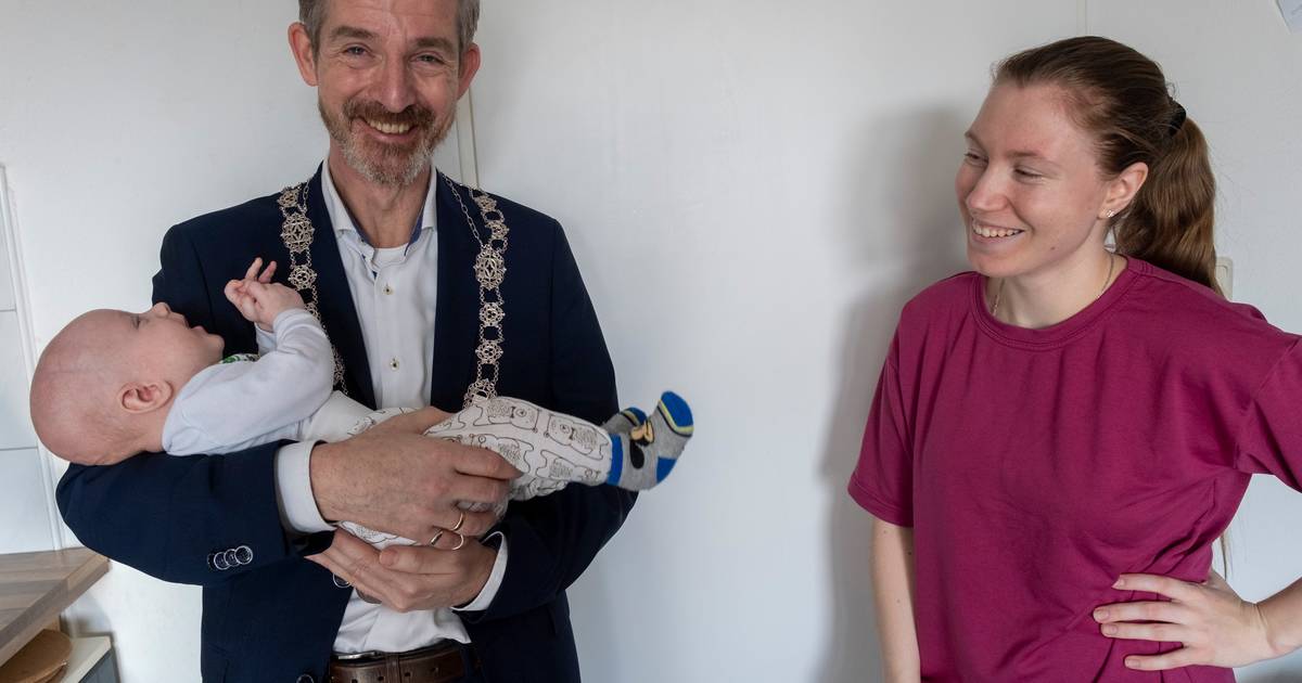 Stel vernoemt baby naar Mark Rutte: 'Toen we hem op tv zagen, wisten we ...