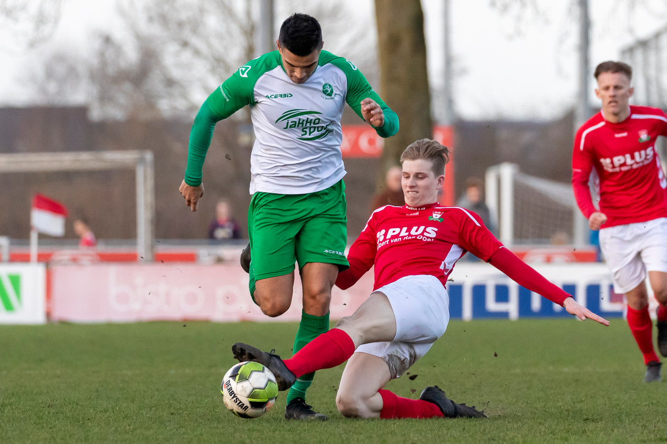 Verdediger Rob van den Boom speelt bij GJS nu ‘op 10’ | Foto | AD.nl