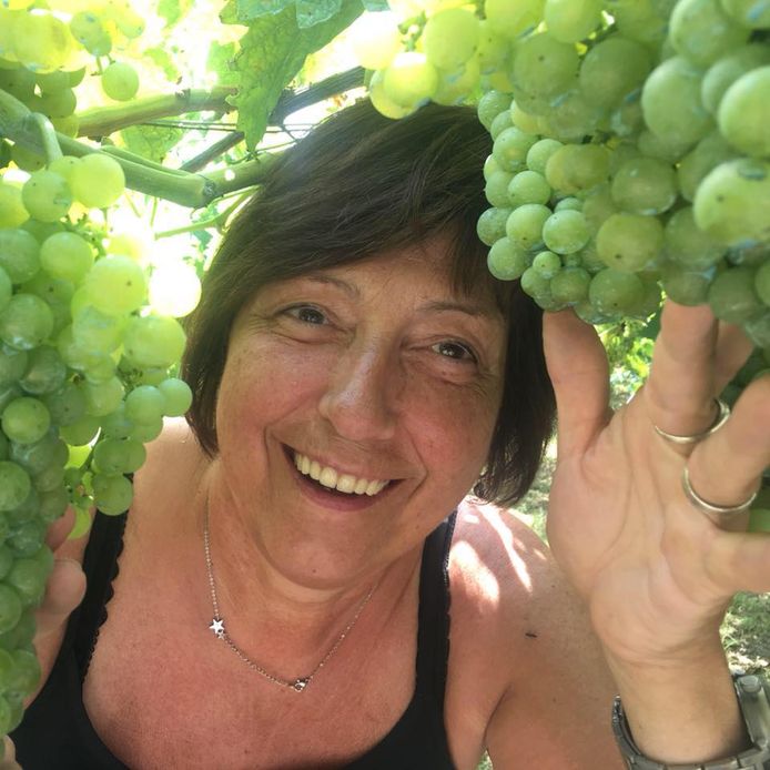 Een halve eeuw Viola levert Marian Peters-Wildhagen in Alphen een ...