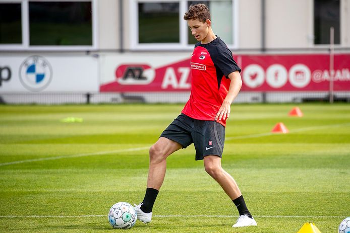 Peter Bosz begint bij PSV met nederlaag, Ruben van Bommel bij debuut ...