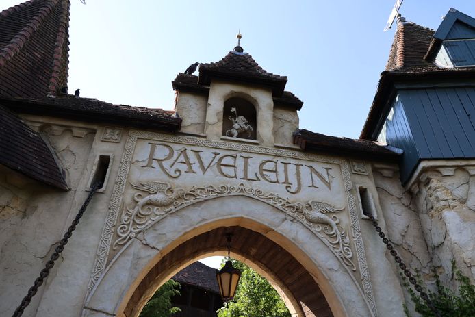 Voor tweede keer in korte tijd brand bij parkshow Raveleijn in de ...