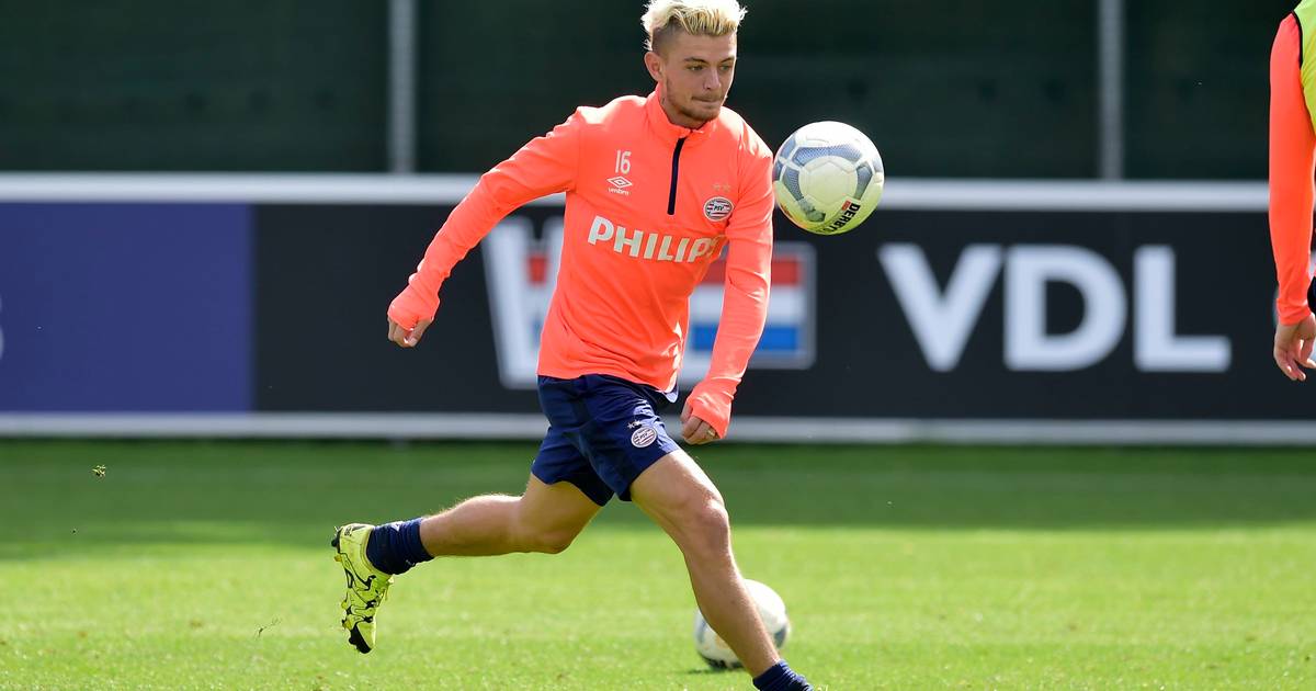 Lestienne traint weer bij PSV | Eredivisie | hln.be
